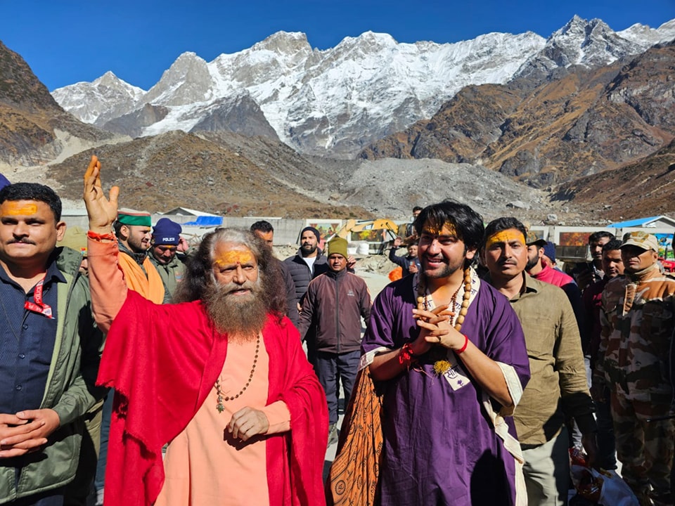 Pujya Swamiji Visits Kedarnath Dham – H.H. Pujya Swami Chidanand ...